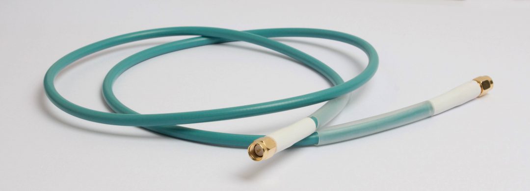 DEEPACE Wideband Directional Antenna R101C 730Mhz-6.5GHz | DEEPACE