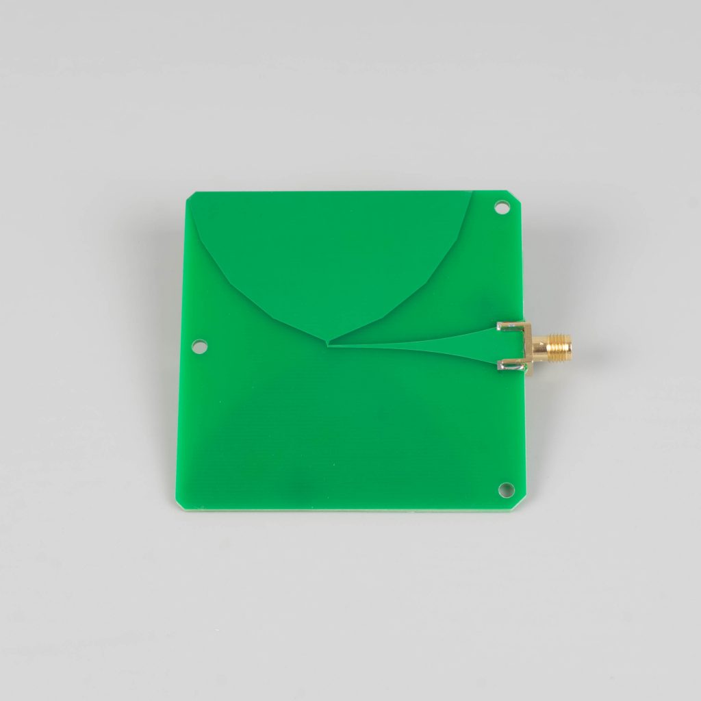 DEEPACE Wideband Omnidirectional Antenna UWB-4 1.8GHz-9GHz | DEEPACE