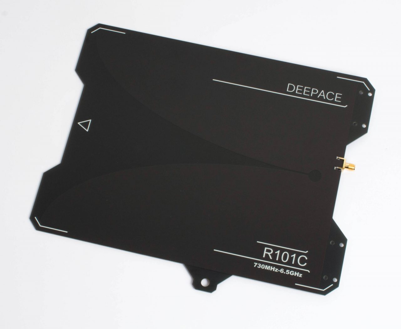 DEEPACE Wideband Directional Antenna R101C 730Mhz-6.5GHz | DEEPACE