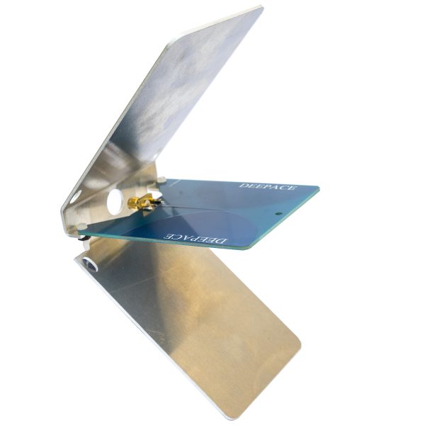 DEEPACE Corner Reflection Directional Antenna R105 1.7GHz-9GHz | DEEPACE